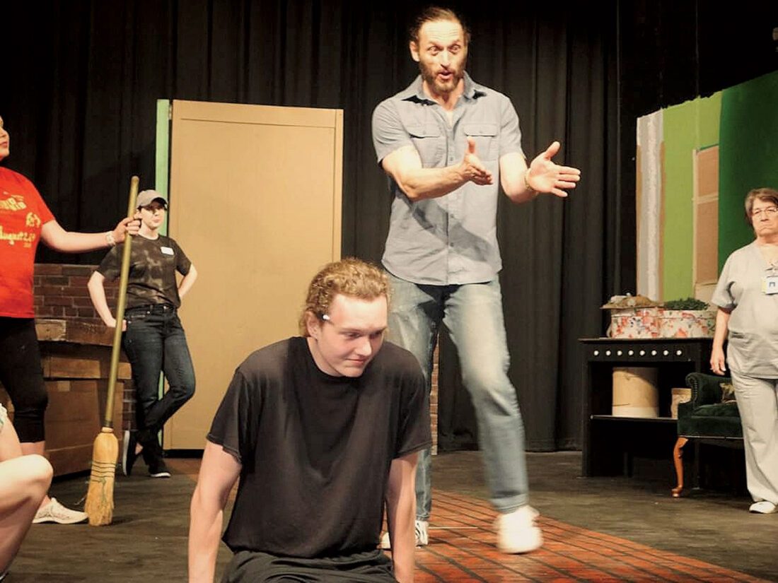 Mid-Ohio Valley Players closing season with ‘Abernathy in Marietta ...